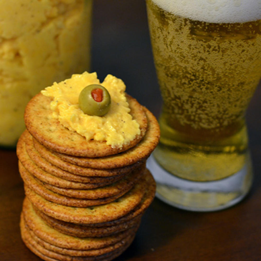 Beer cheese spread from Heartlandia - Sunset Magazine