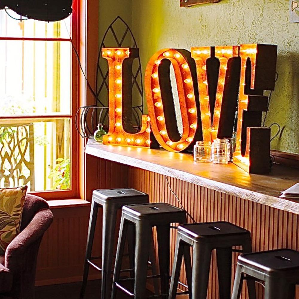 Eating Up the West Coast: A woman walks into a bar - Sunset Magazine