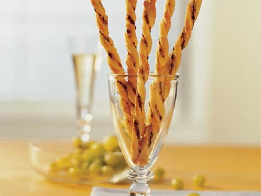Two-Tone Puff Straws Recipe - Sunset Magazine