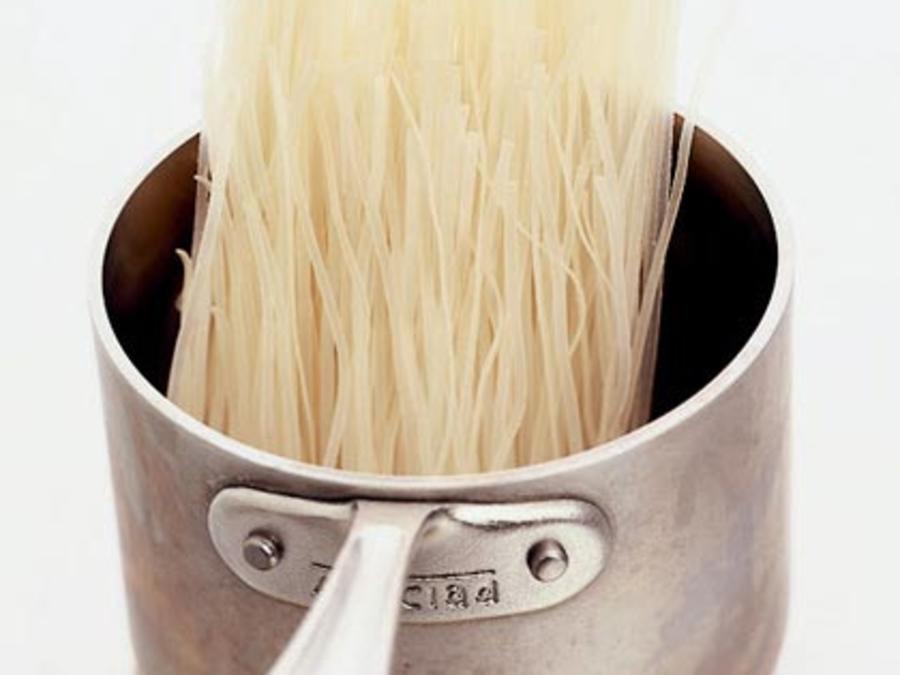how to cook rice noodles without sticking