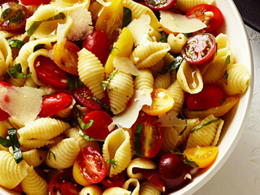 Seashells with Basil, Tomatoes, and Garlic Recipe - Sunset Magazine