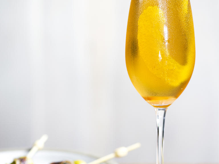 Aatxe Aperitivo (Sparkling Cava Cocktail) Recipe – Sunset Magazine