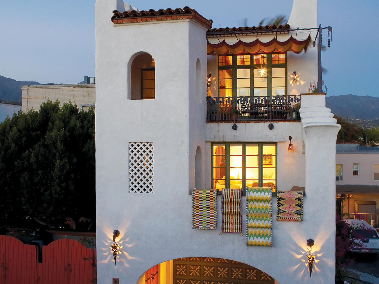 Spanish Style Homes With Balconies