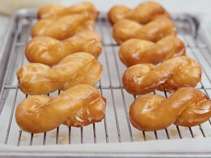 Maple-Glazed Cardamom Twists Recipe – Sunset Magazine