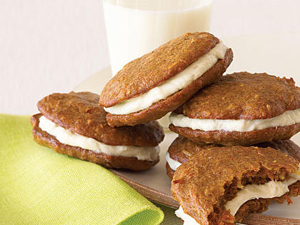 Inside-out Carrot Cakes Recipe – Sunset Magazine