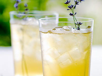 Iced Lavender Green Tea Recipe – Sunset Magazine
