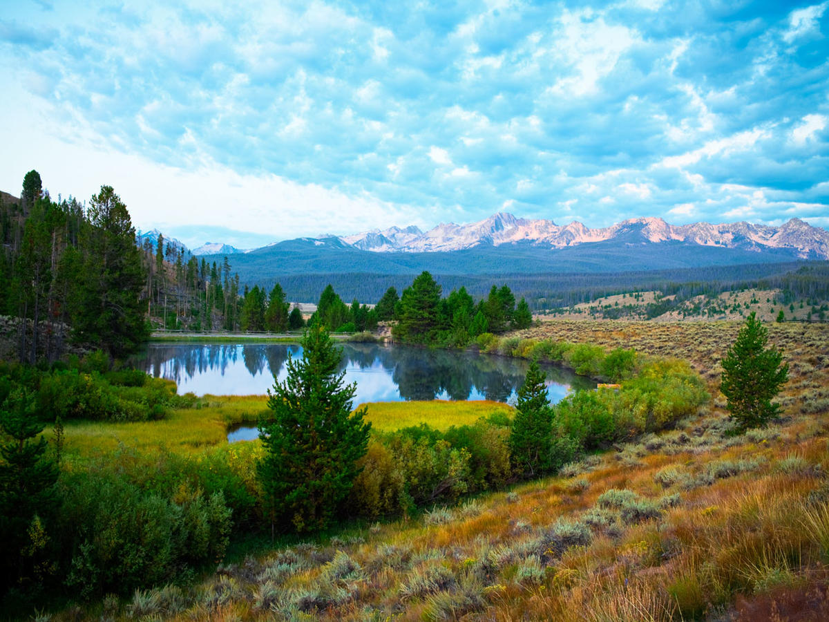 Sawtooth Mountains: The Hidden Rockies - Sunset Magazine
