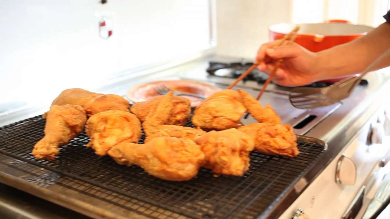 How to Make Fried Chicken - Sunset Magazine