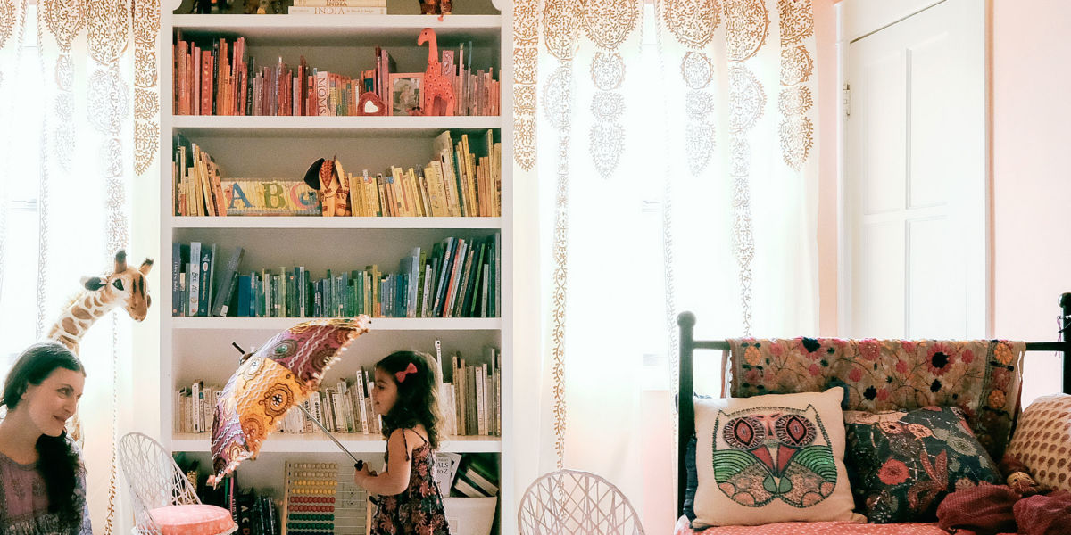 Decorative Books for Smart Room Design – Sunset Magazine