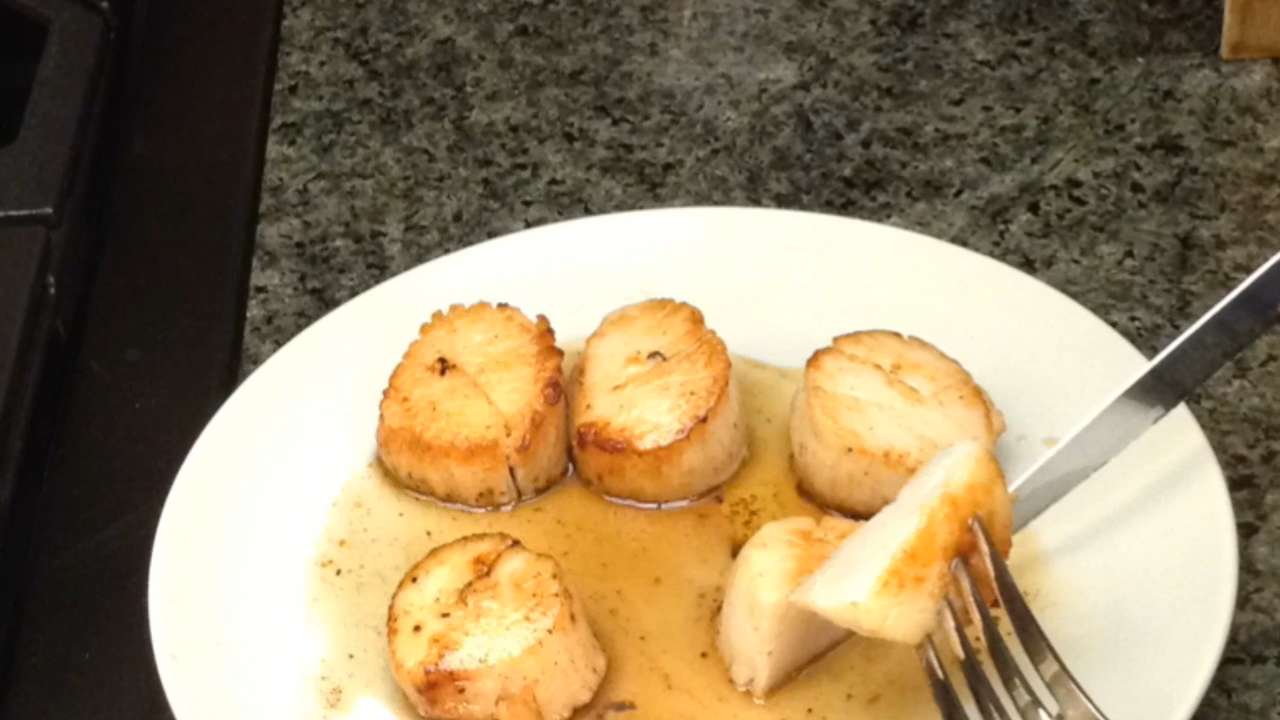 Perfectly Seared Scallops - Sunset Magazine
